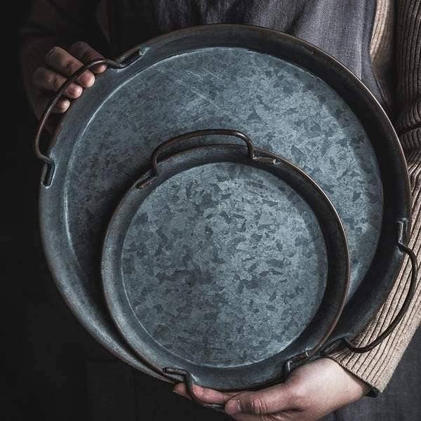 European Retro Metal Plate With Handles – Cedar & Thread